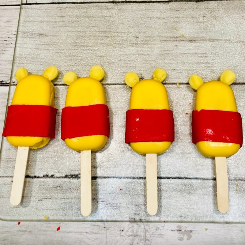Winnie the Pooh Cakesicles - Pixie Dust & Posies