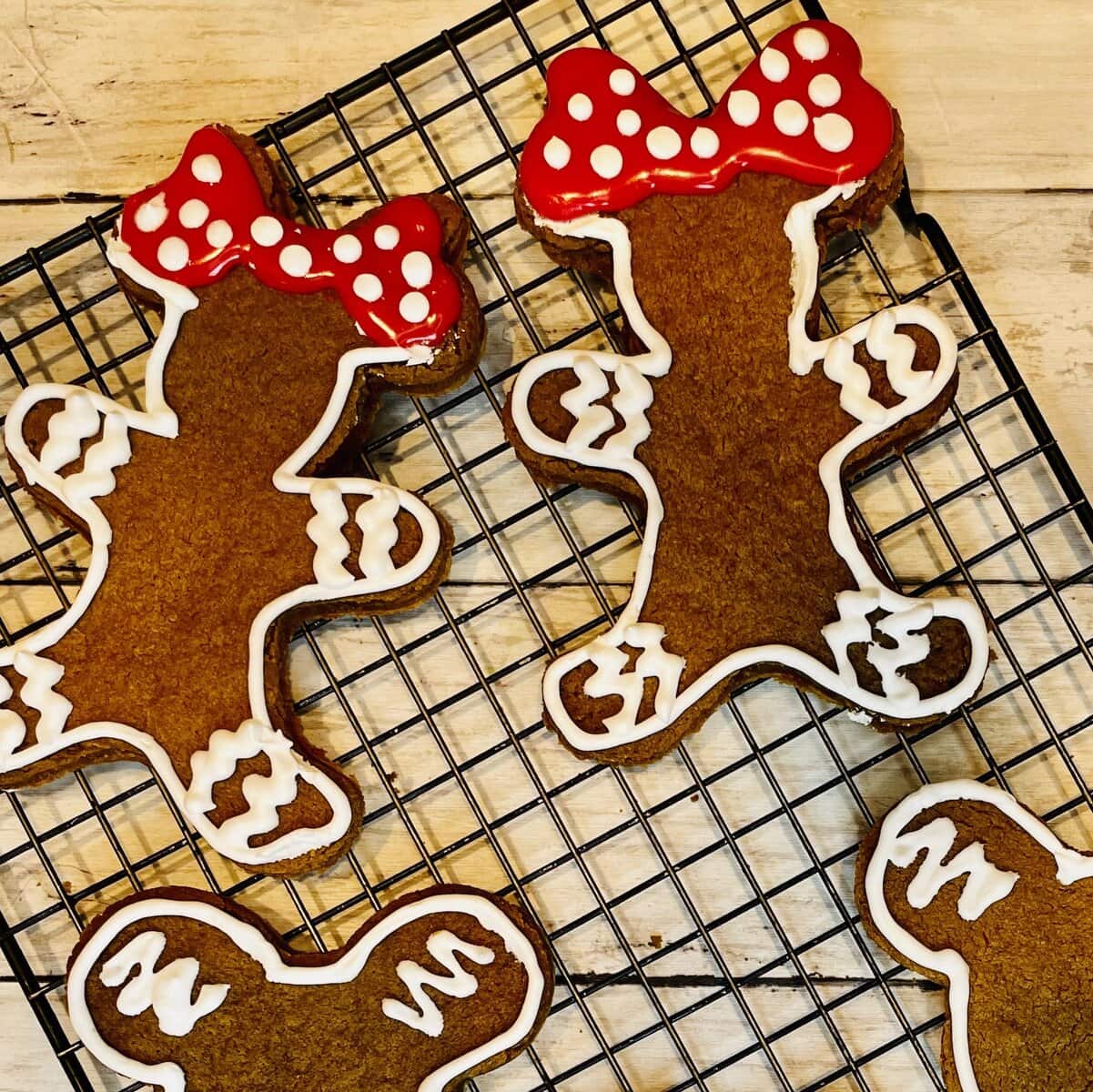 Mickey Gingerbread Cookies - Pixie Dust & Posies