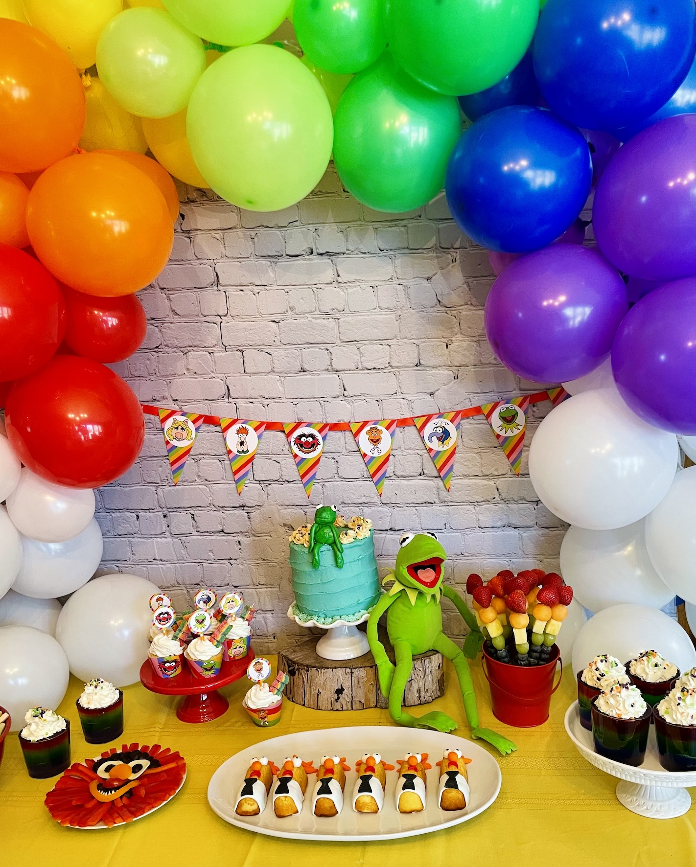 Muppet Party - Pixie Dust & Posies