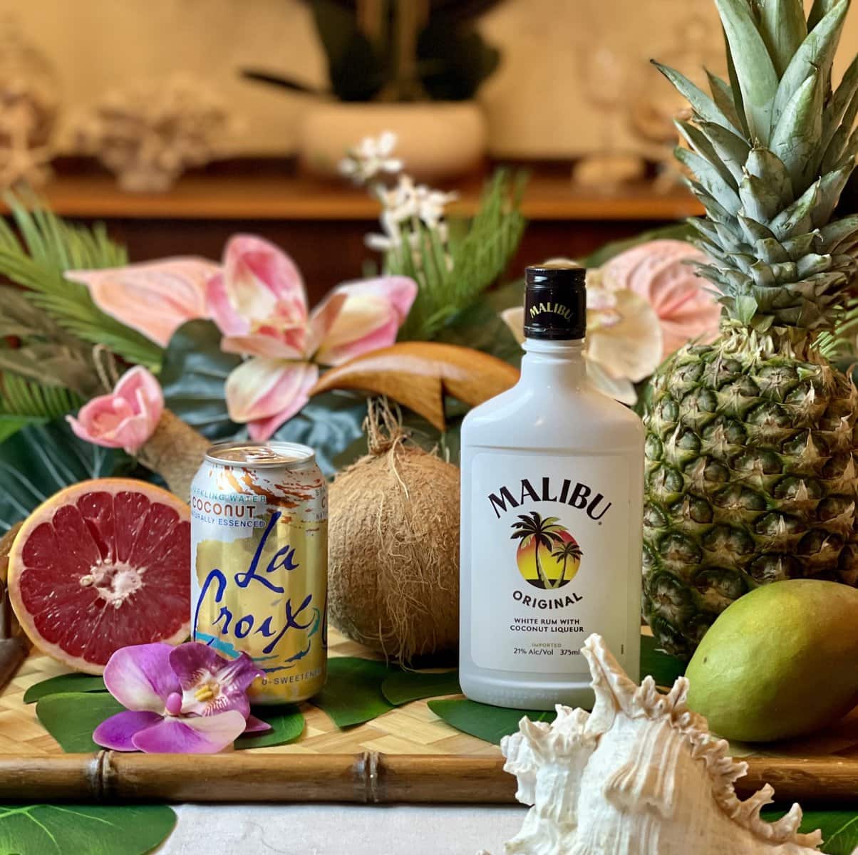 Island Glow Cocktail - Pixie Dust & Posies