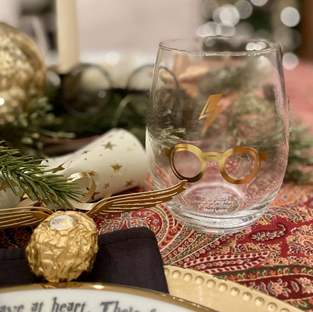 A Magical Hogwarts Christmas Feast - Pixie Dust & Posies
